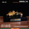 Souvenir Miniatur Traktor dari Logam Kuningan - Plakatzone